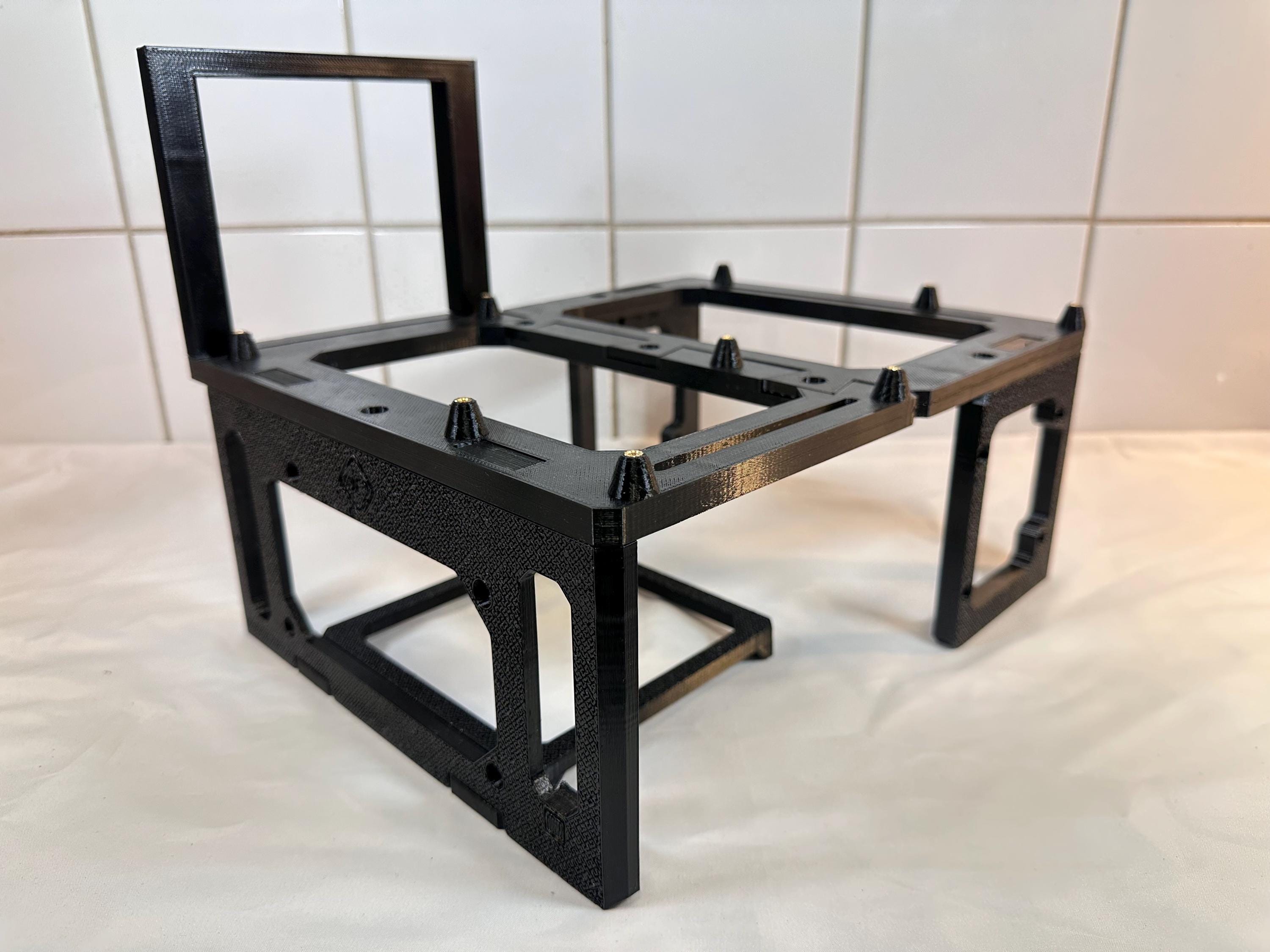 Open-air Computer Test Bench — Modular PC Assembly Platform With GPU ...