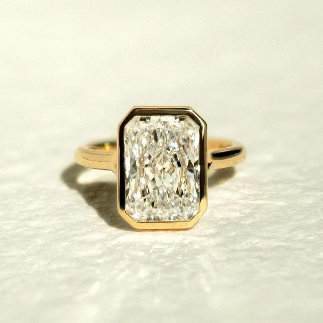 The Breezy Bezel 4 Ct Radiant Cut Moissanite Engagement Ring, Crushed ...