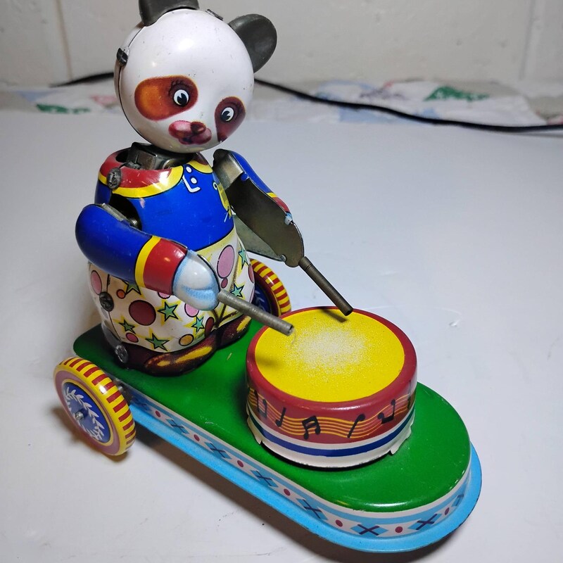 Wind up Toy - Etsy
