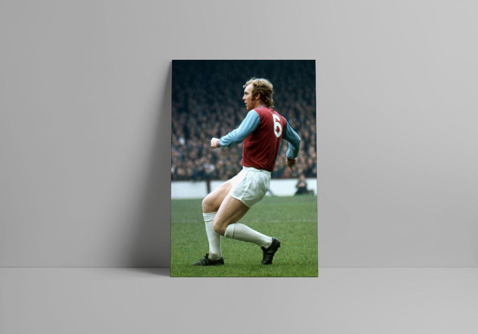 Bobby Moore Poster – England World Cup Legend 1966 | Retro Football ...