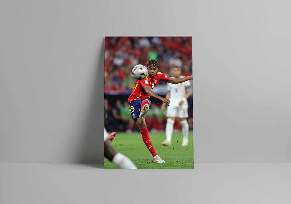 Lamine Yamal Spain Shot Poster – Euro 2024 Wonderkid Football Art Print ...