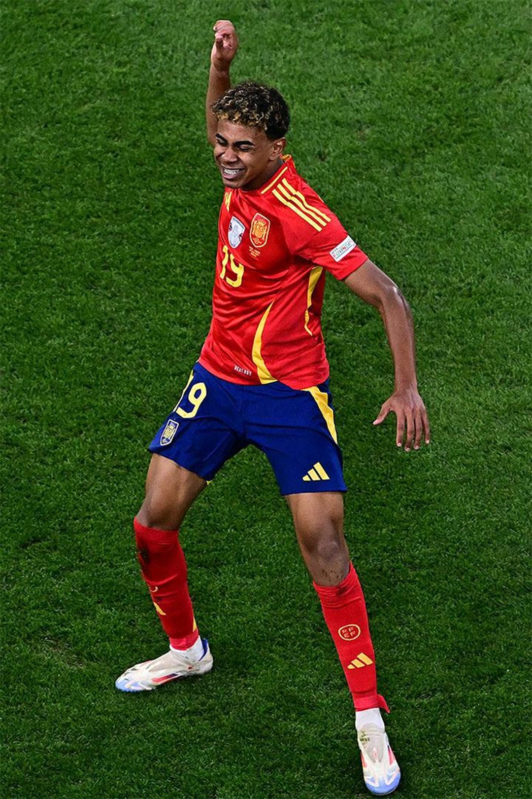 Lamine Yamal Spain Soccer Poster – Rising Star Football Art Print, Euro ...