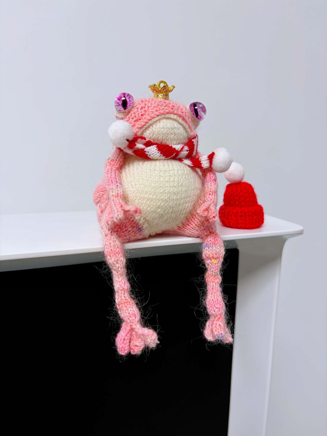 Poseable Crochet Wizard Frog With Clothes and Hat , Hand-knit Amigurumi ...