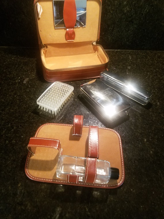Reduced 1950's Men's Sovereign travel kit - Gem
