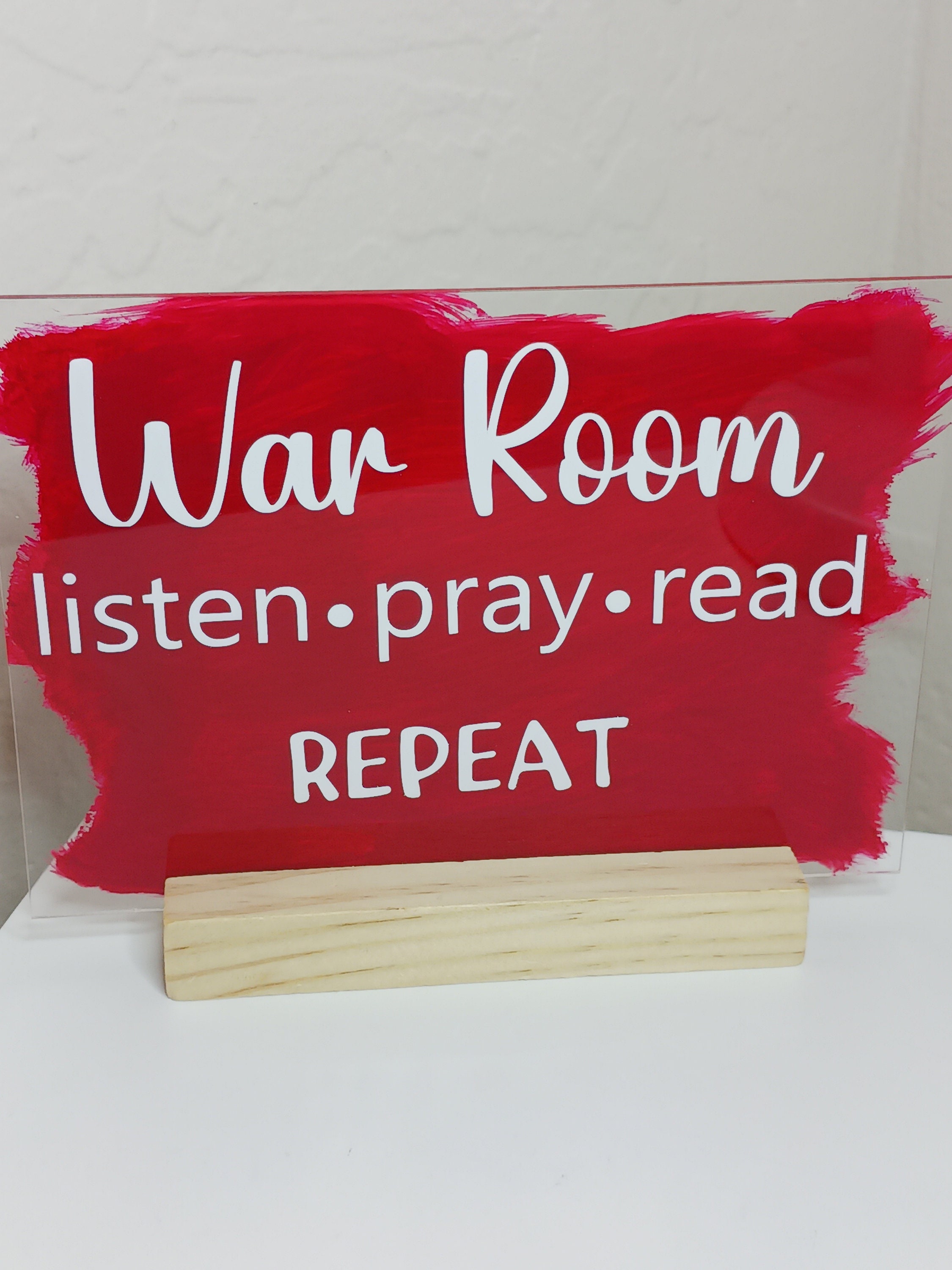 War Room Sign Christian Gift Prayer Room Decor Praying - Etsy