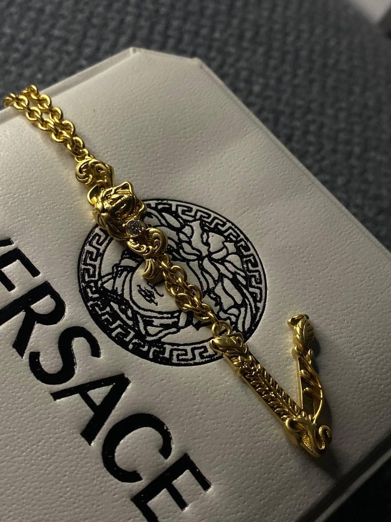 Vintage Versace Gold Medusa V Logo Charm Bracelet 18cm - Etsy