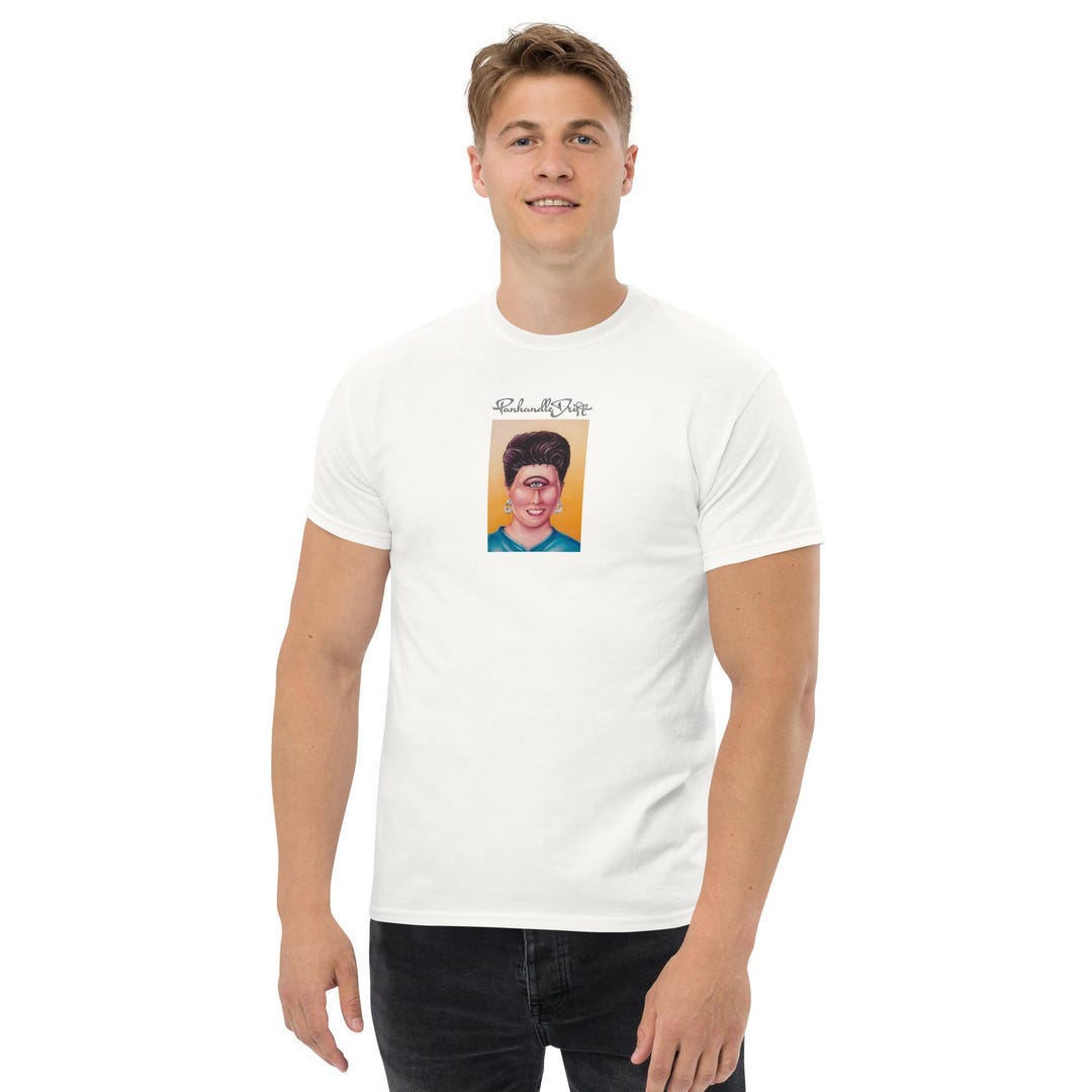Cyclops Woman Vintage Airbrush Tee | Unisex Graphic T-shirt | Retro ...