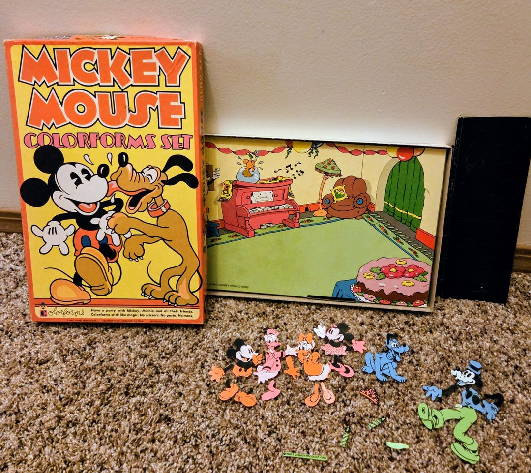 VINTAGE Mickey Mouse COLORFORMS SET Disney Pluto Minnie Donald Goofy ...