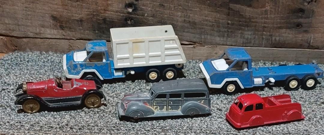 Lot of 5 Tootsie Toy Vehicles 1950s-1970s (fire Truck, Stutz, Woody ...