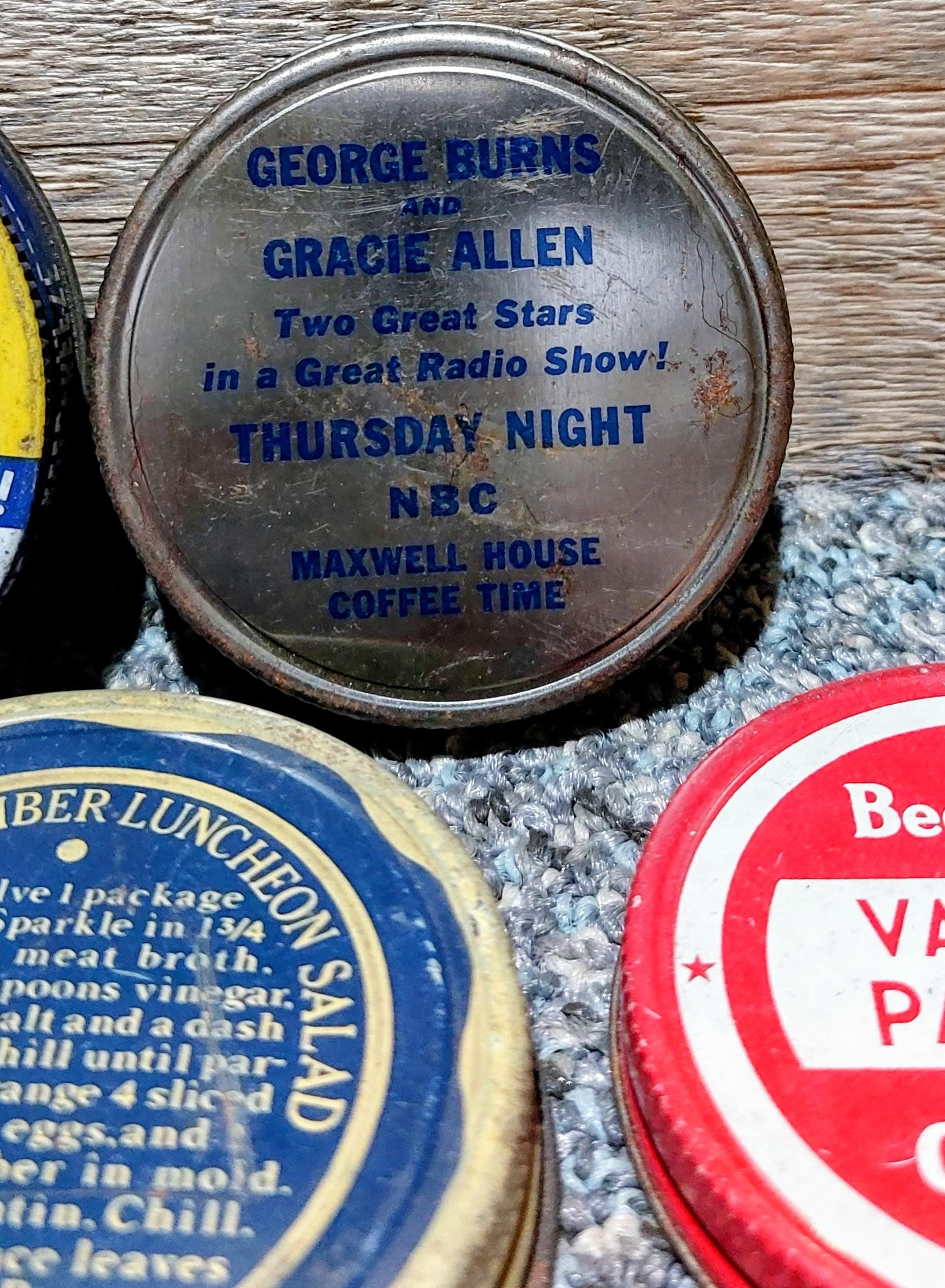 Lot of 12 Advertising Litho Tin Lids 1950s Kraft, A&P, Ann Page, Beech ...