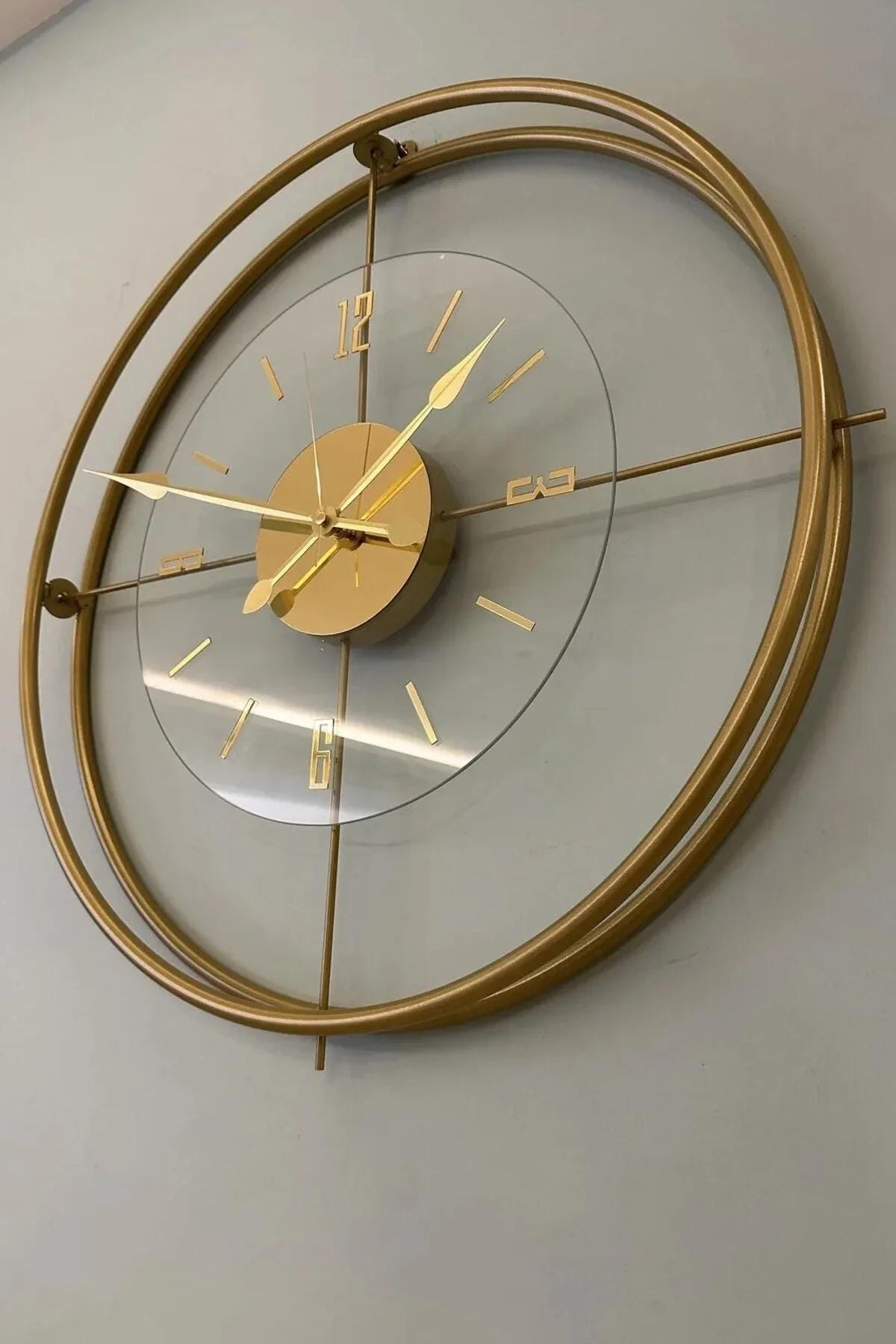 Modern Transparent Wall Clock: Silent Quartz Movement, Black Metal ...