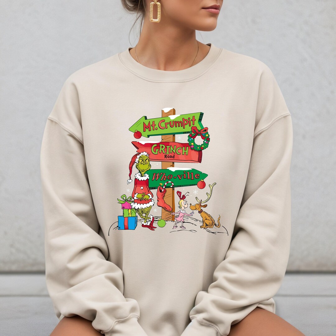 Christmas Signpost Tee: Holiday Road Sign Graphic (kids to Adults) - Etsy