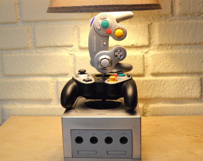 Nintendo Game Cube Desk Lamp Light Sculpture - Etsy
