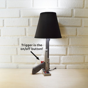 nes gun lamp