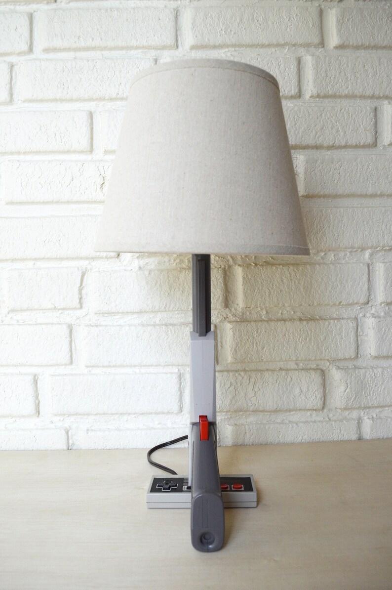 Deluxe NES Nintendo Zapper Desk Lamp Light Gun Nintendo - Etsy