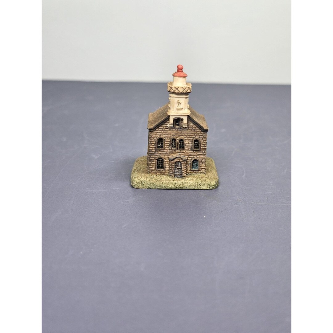 Lenox Miniature Lighthouse Thimble Figurine Great Captain Island ...