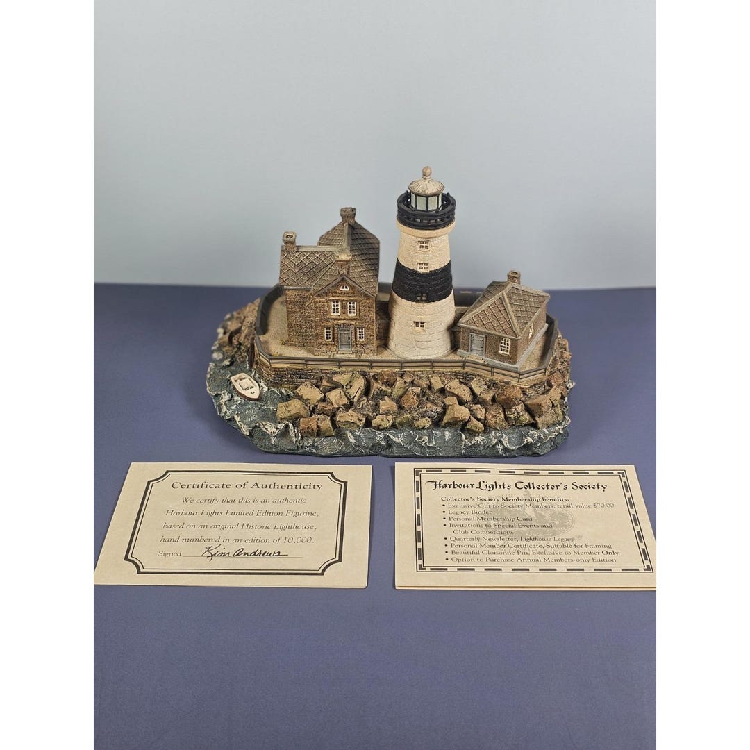 Harbour Lights 1998 Execution Rock #210 New York Lighthouse Figurine ...