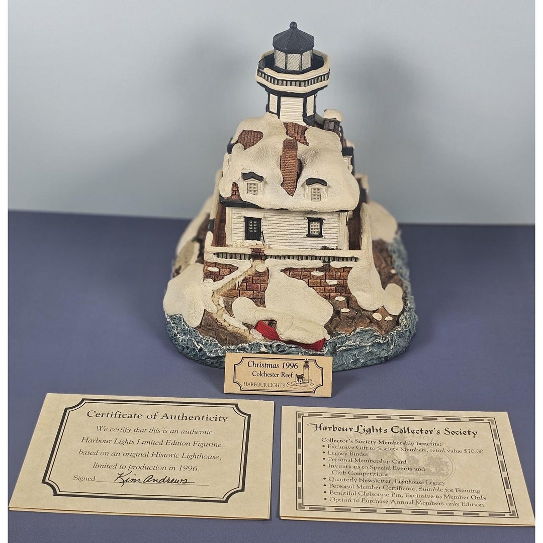 Vintage Harbour Lights Christmas 1996 Colchester Reef Lighthouse #701 ...