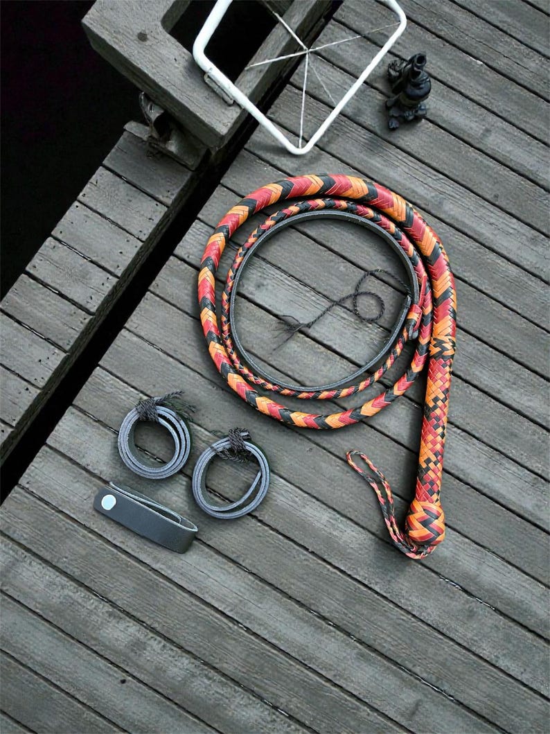 Handcrafted Leather Bullwhip: 16 Plaits Real Cow Hide - 4-16 Feet - Etsy