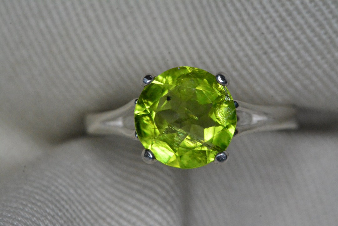 CHIPPED Certified 2.43 Carat Peridot Ring, Natural Peridot Solitaire ...