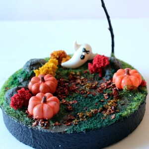 Fall / Autumn Diorama, Spooky Season Decoration, Halloween Home Decor ...