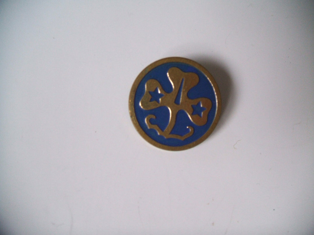 Girl Scout Trefoil Pin - Etsy