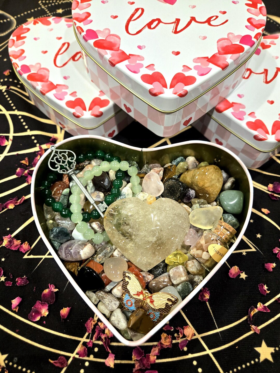 Large Heart Stone Tin *LIMITED QUANTITY* - Etsy