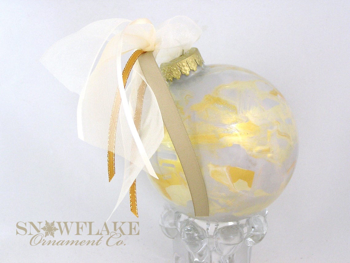 PERSONALIZED FIRST COMMUNION Glass Keepsake Ornament - Etsy