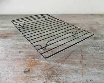 Pie Rack Twisted Wire Cooling Rack Plate Rack With 4 Slots Wire Pie ...