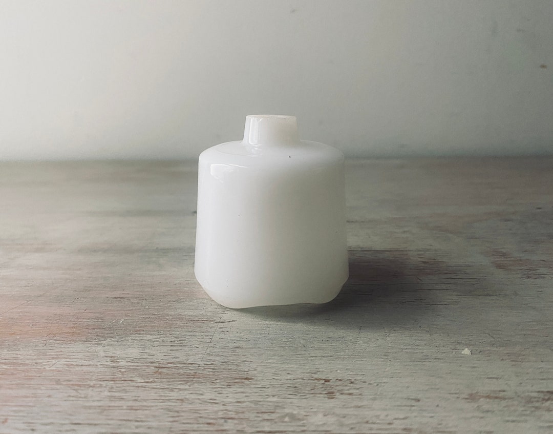 Vintage Milk Glass Pie Funnel / Vent. My Vintage Home. - Etsy