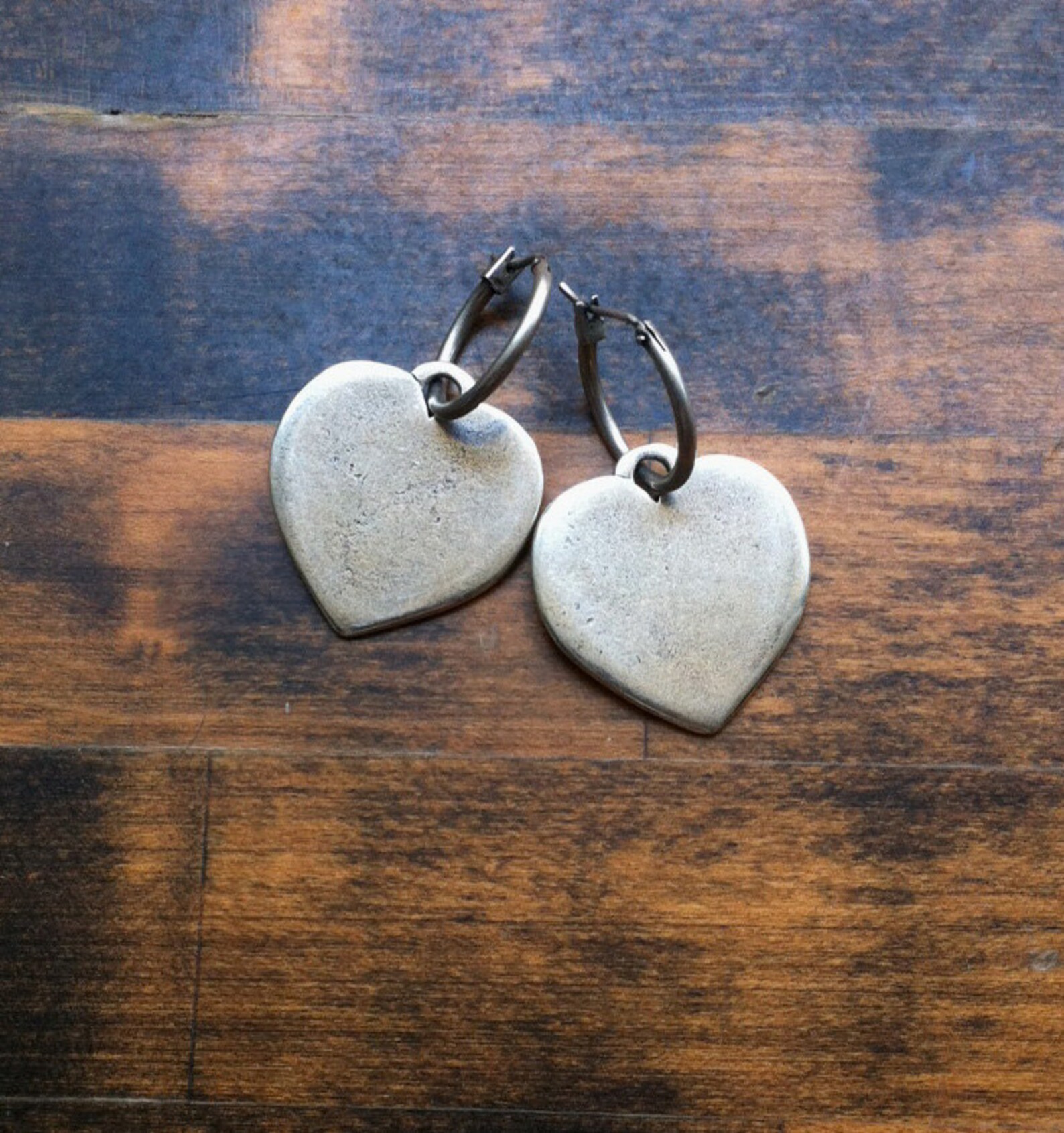 Silver Heart Earrings , Antique Silver Dangling Hearts Hoop Earrings ...