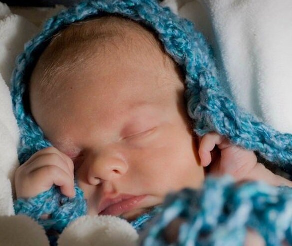 Loom Knit Baby Cocoon PATTERN With Video - Etsy Canada