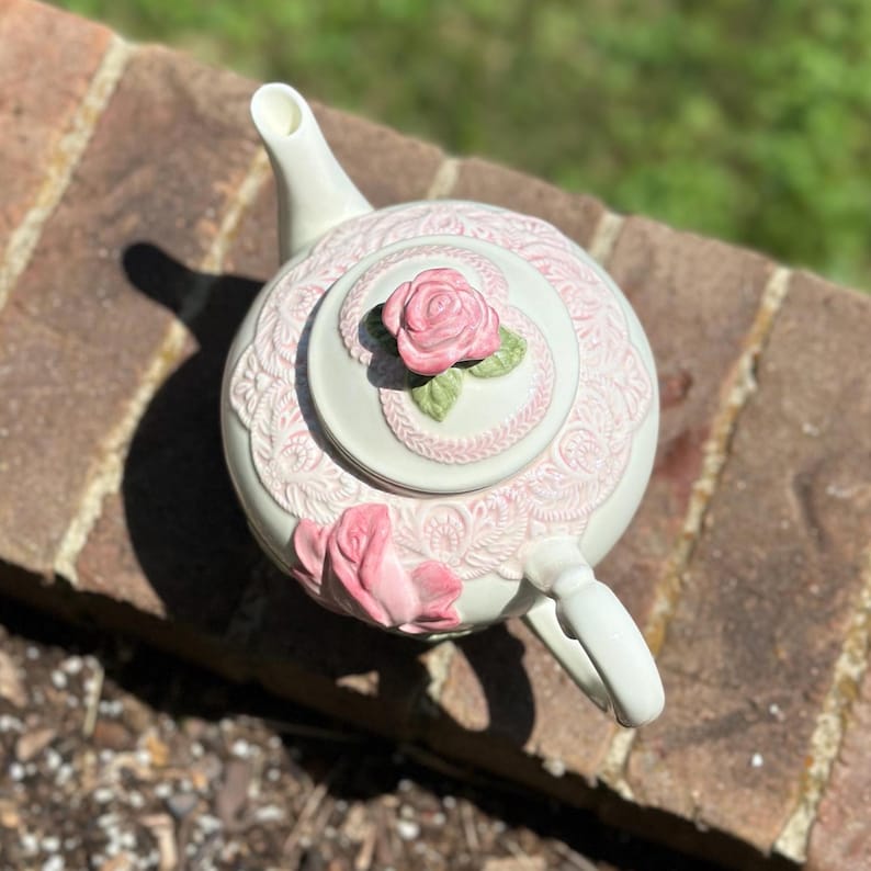 Vintage-inspired Pink Rose Teapot by Berkley Designs | Shabby Cottage ...