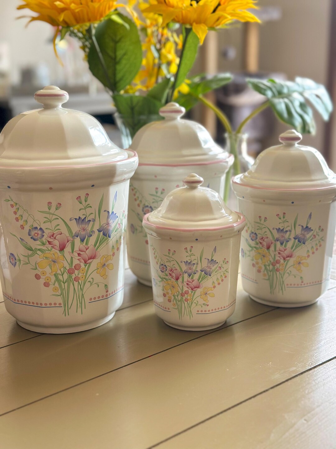 Victorian Flowers Ceramic Canister Set (4-piece) – Vintage Pink Floral ...
