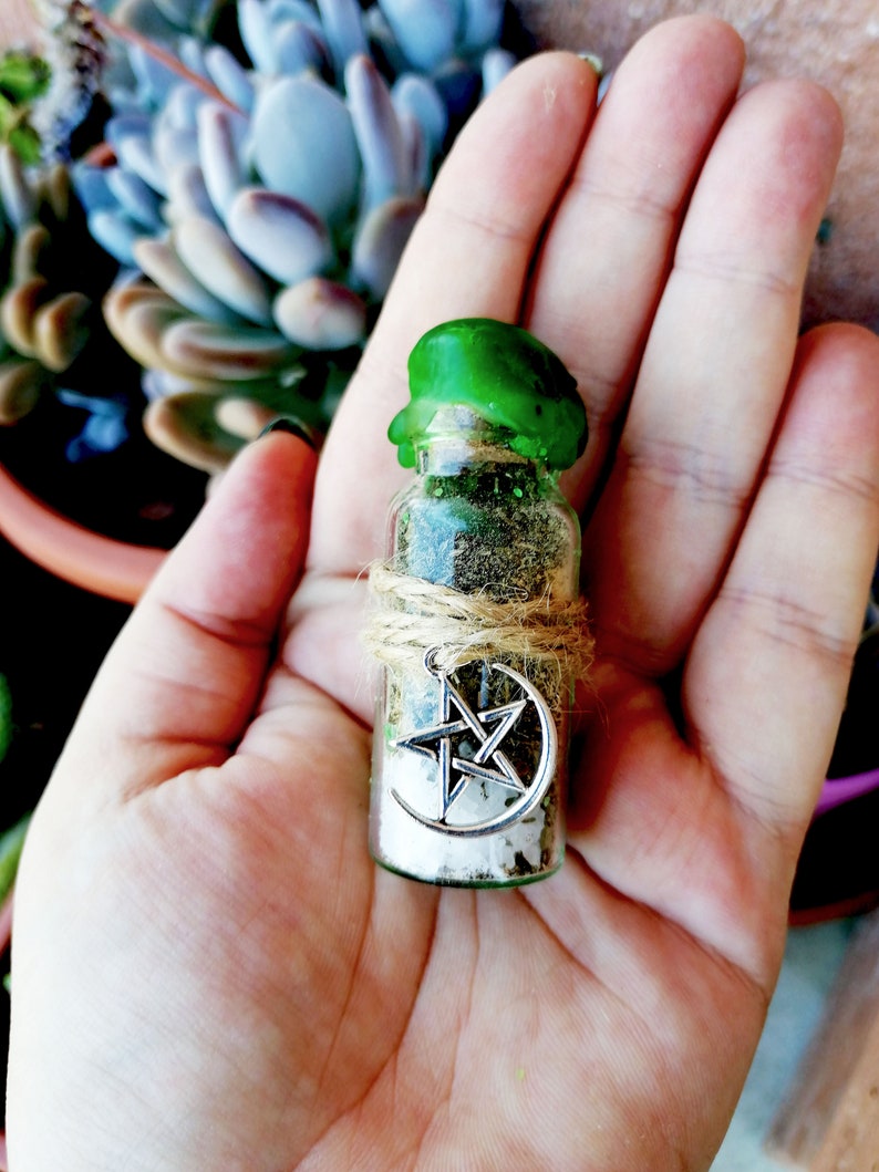 Witch Spell Jar - Prosperity, Money, Abundance - Etsy
