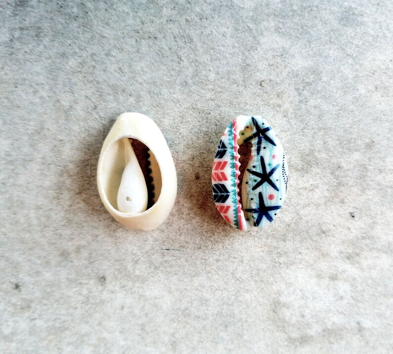 Cowrie Shells divination Witchcraft Hoodoo Hand - Etsy