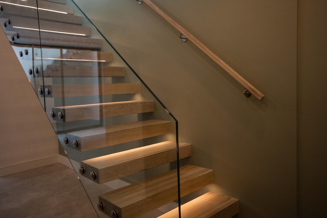 Cantilever / Floating Stairs - Modern Stairs - Oak Treads - Glass ...