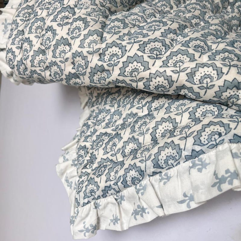 Ruffled Block Print Quilt - Etsy