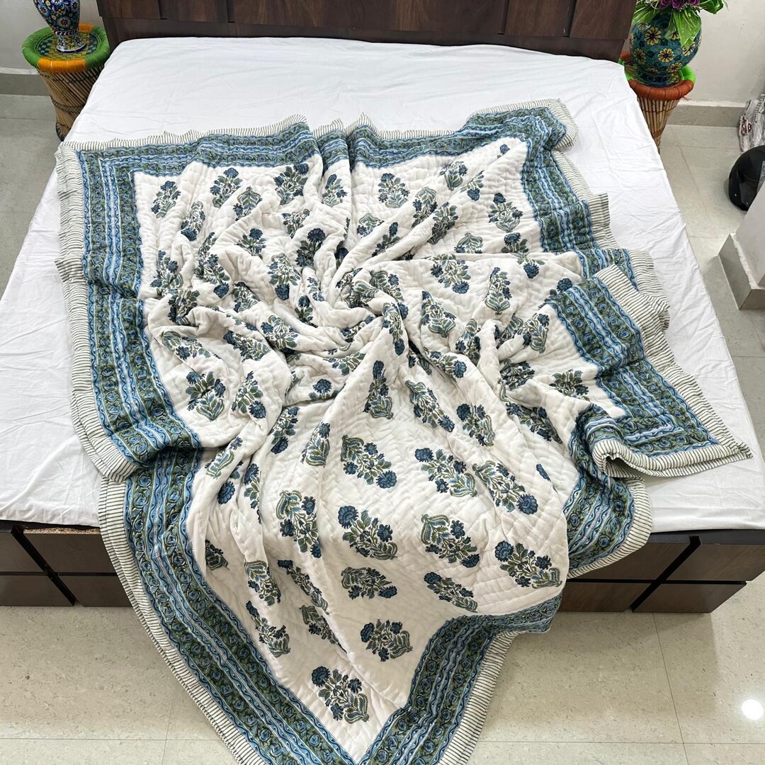 Indian Handmade Leaf Pattern Quilt, Queen Size, Jaipuri Rajai ...