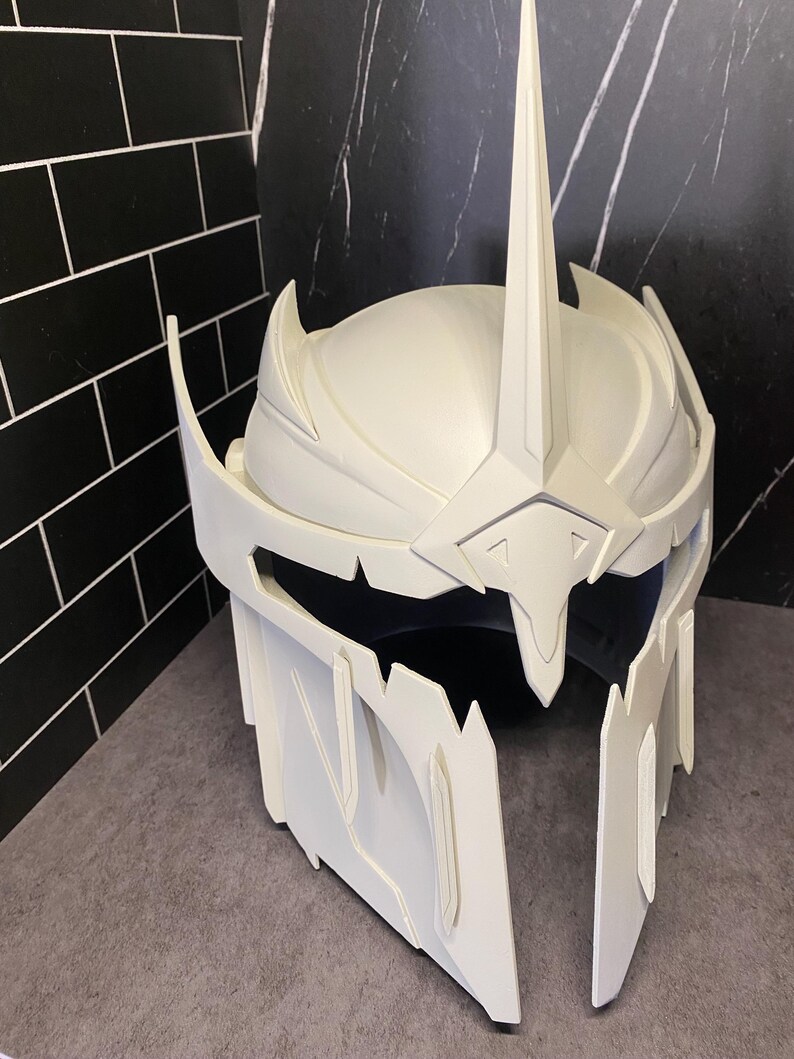Demonic Mando 3D Printed Helmet Multi-part Raw Print - Etsy