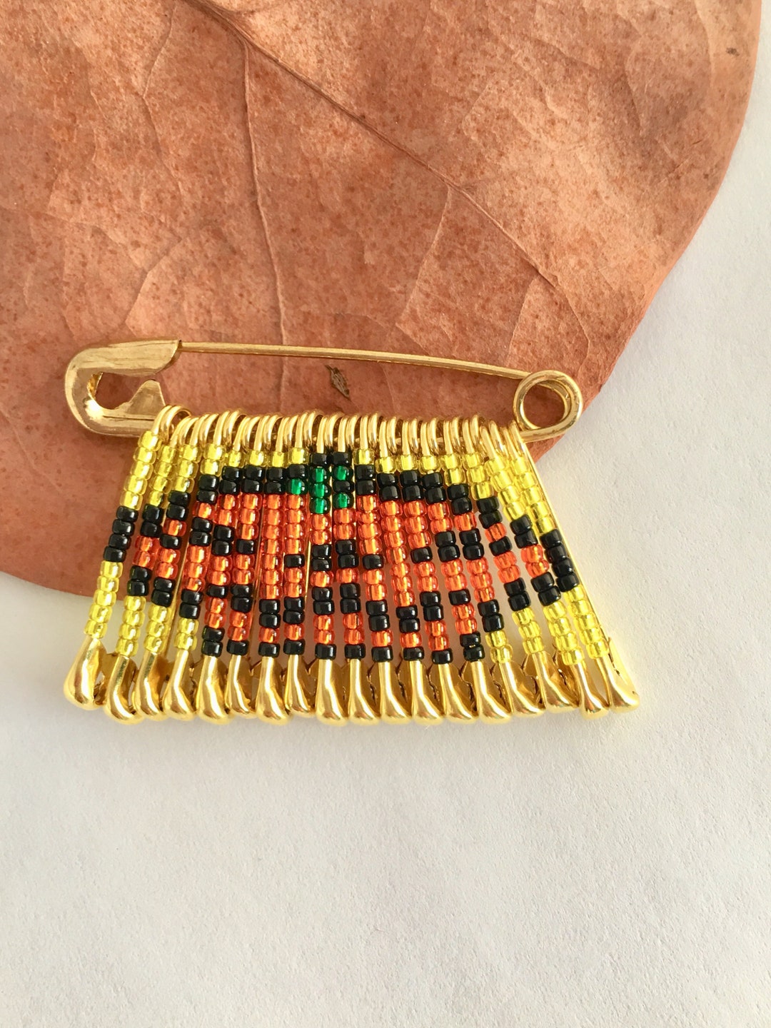 Pumpkin Pin Halloween Fall Pin Pumpkin Beaded Pin Thanksgiving Handmade ...