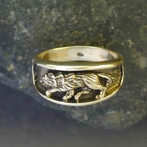 14K Gold Wolf Ring - Etsy