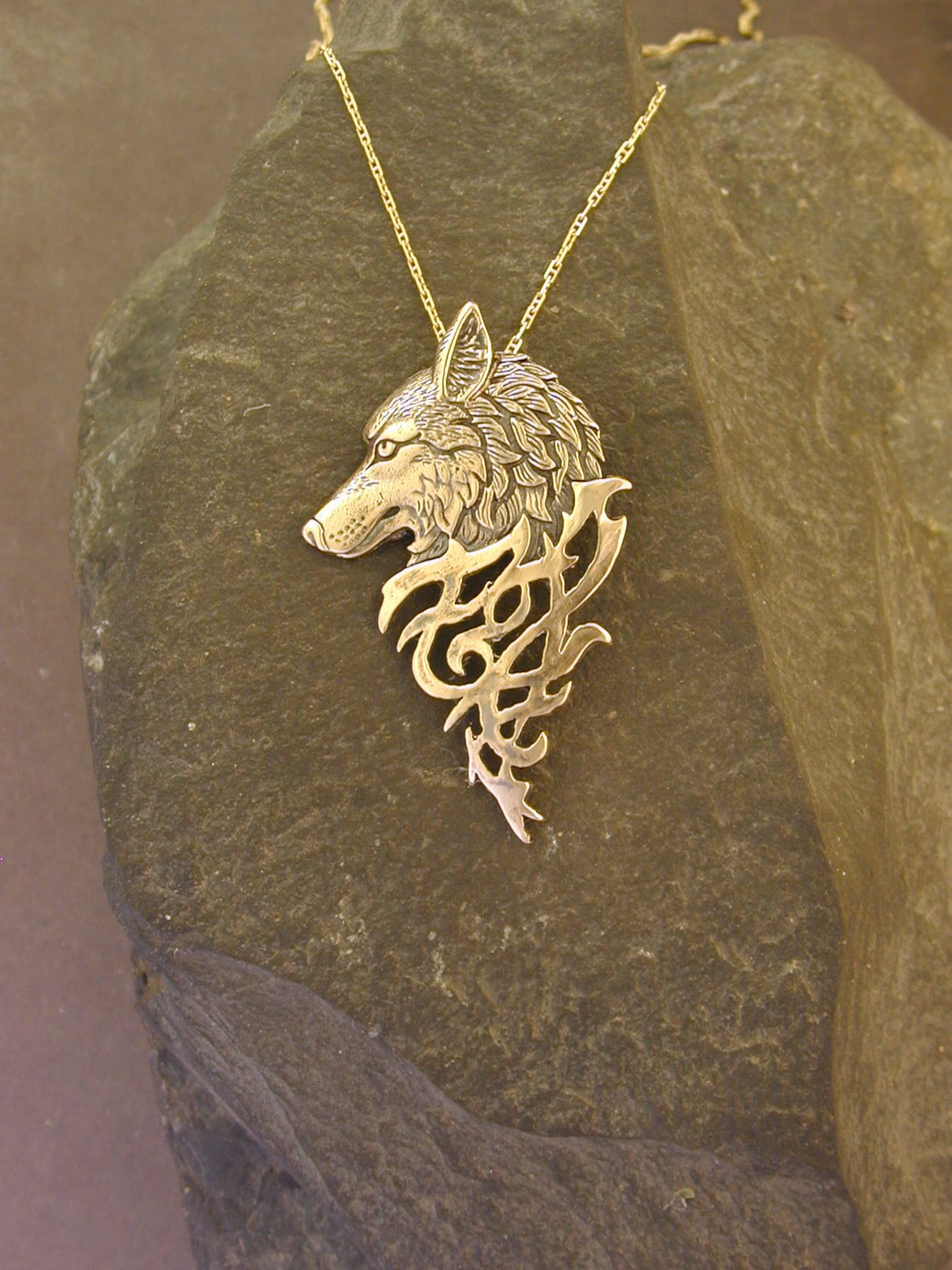 14K Gold Wolf Head Pendant on a14K Gold Chain | Etsy