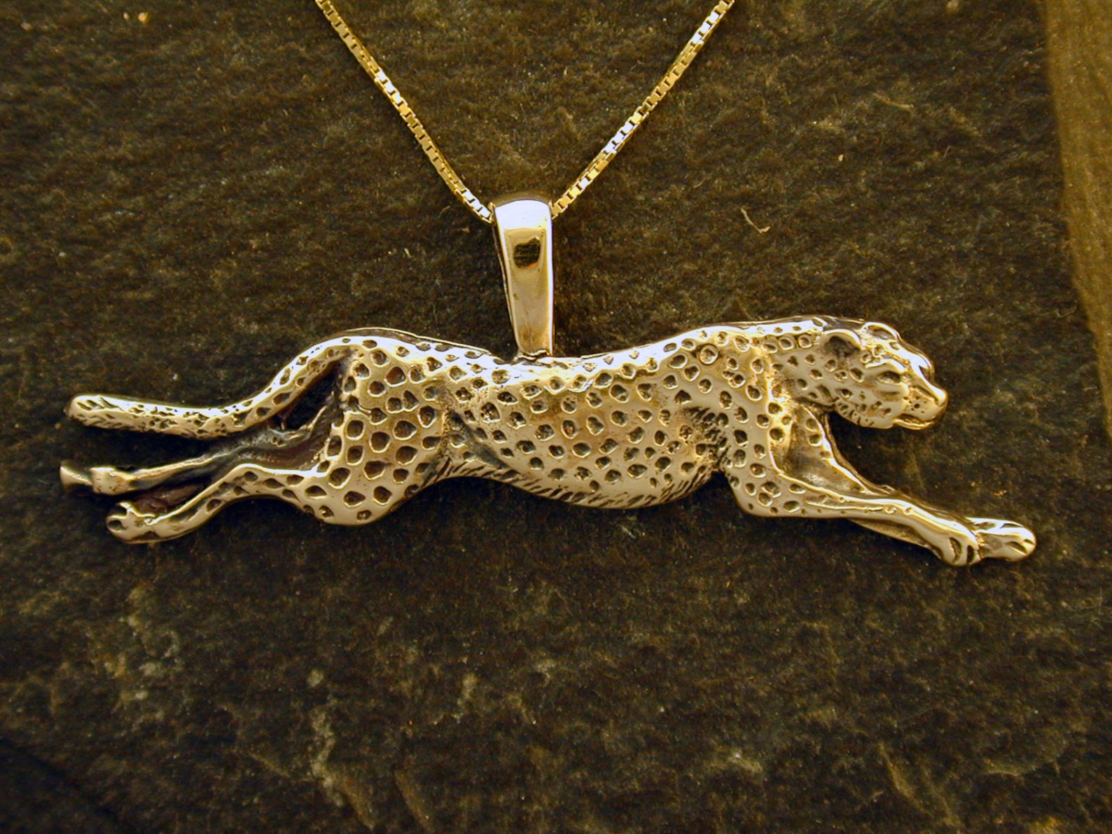 14K Gold Running Cheetah Pendant on a 14K Gold Chain - Etsy