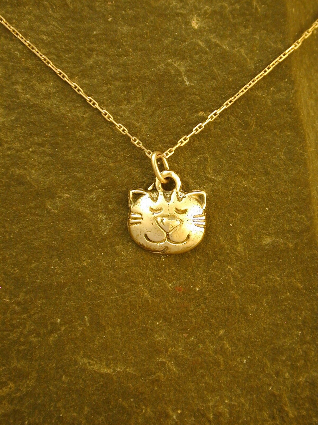 14K Gold Cat Face Pendant on a 14K Gold Chain - Etsy