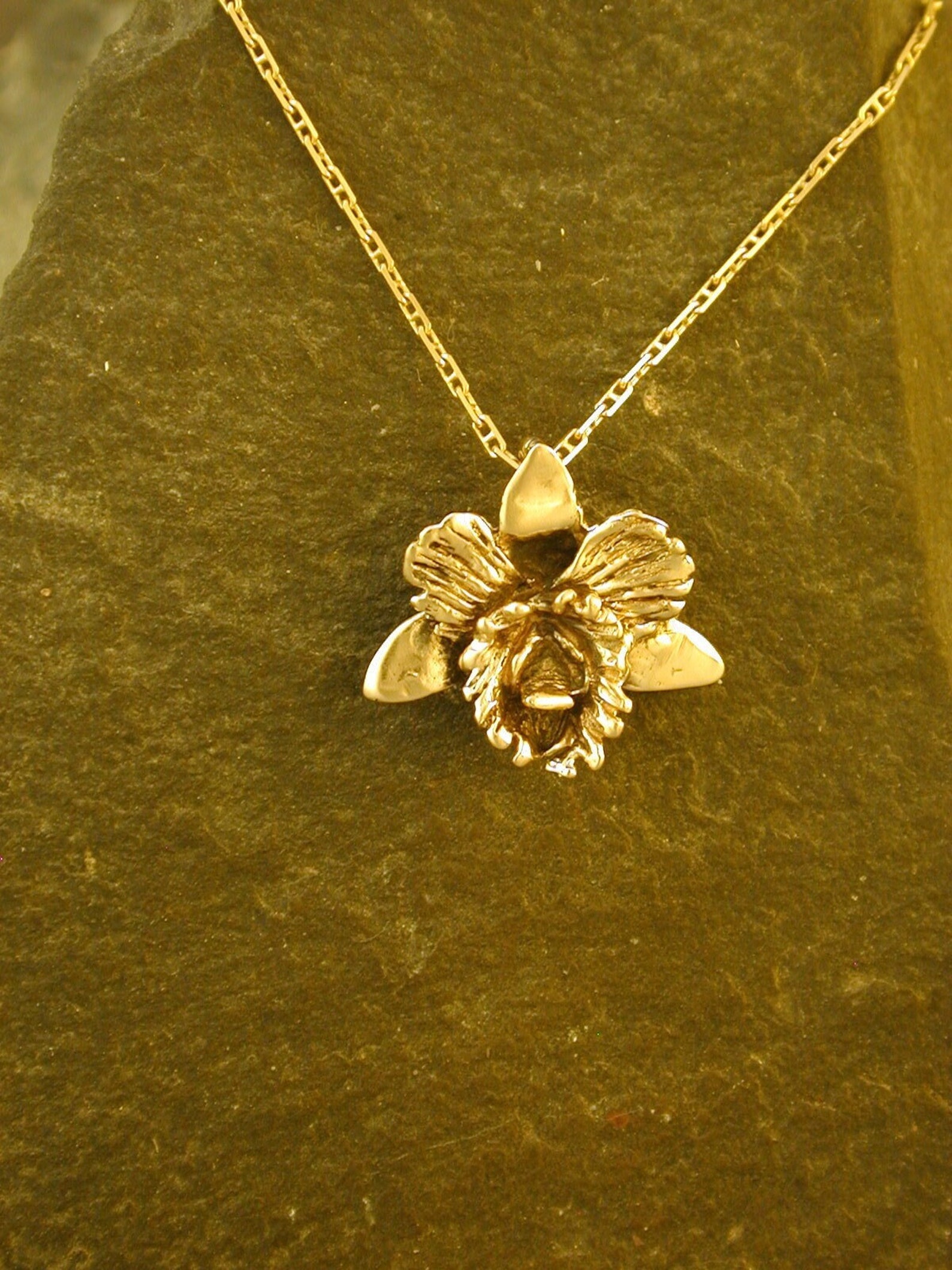 14K Gold Original Catalaya Orchid Pendant on a 14K Gold Chain - Etsy