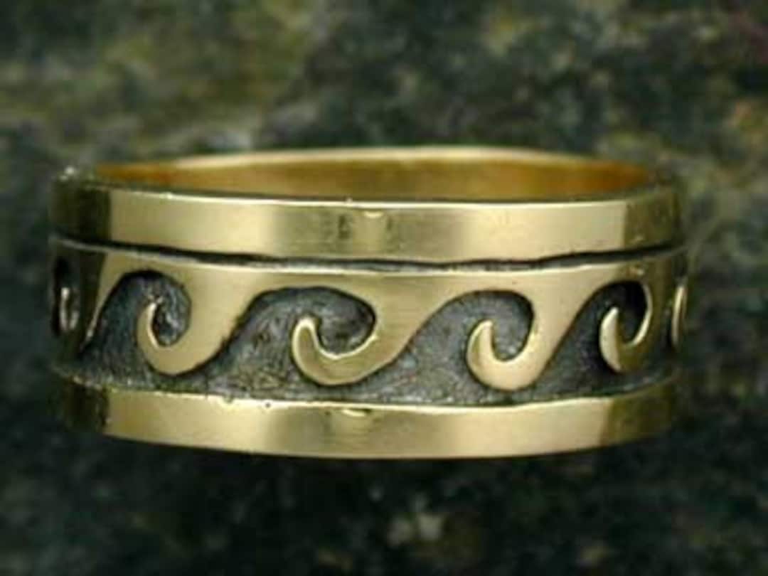 14K Gold Wave Wedding Ring Band - Etsy
