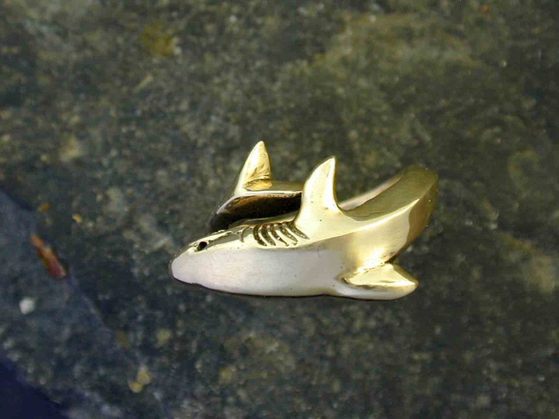 14K Gold Shark Ring | Etsy