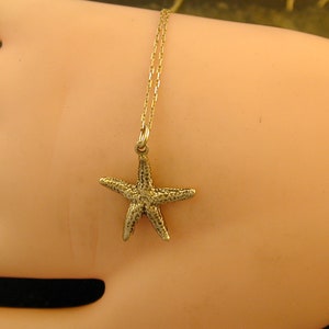 14K Gold Sea Star Pendant on a 14K Gold Chain. - Etsy