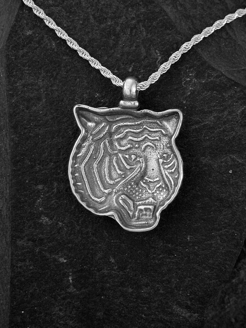 Sterling Silver Tiger Head Pendant on a Sterling Silver Chain | Etsy
